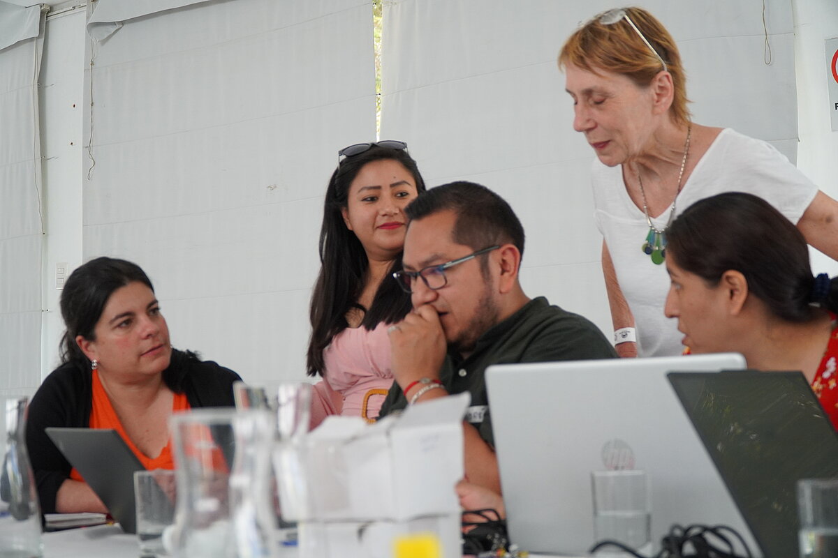 DVV International: 2024